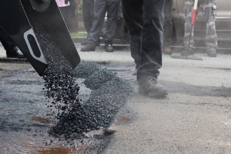 Reliable Asphalt Surfacing – ROADMARKTAR SURFACING